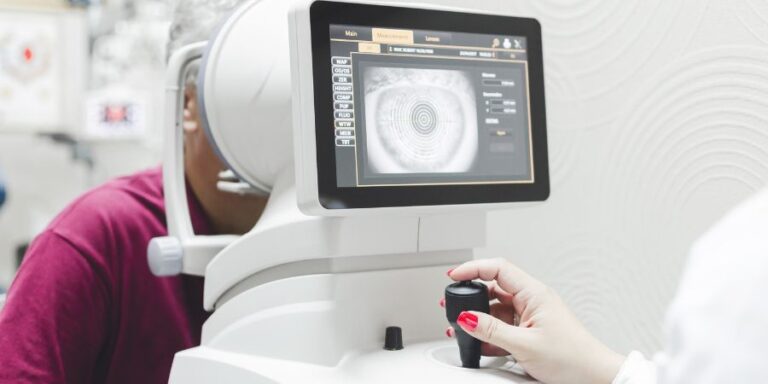 Radial Keratotomy Complications And Treatments